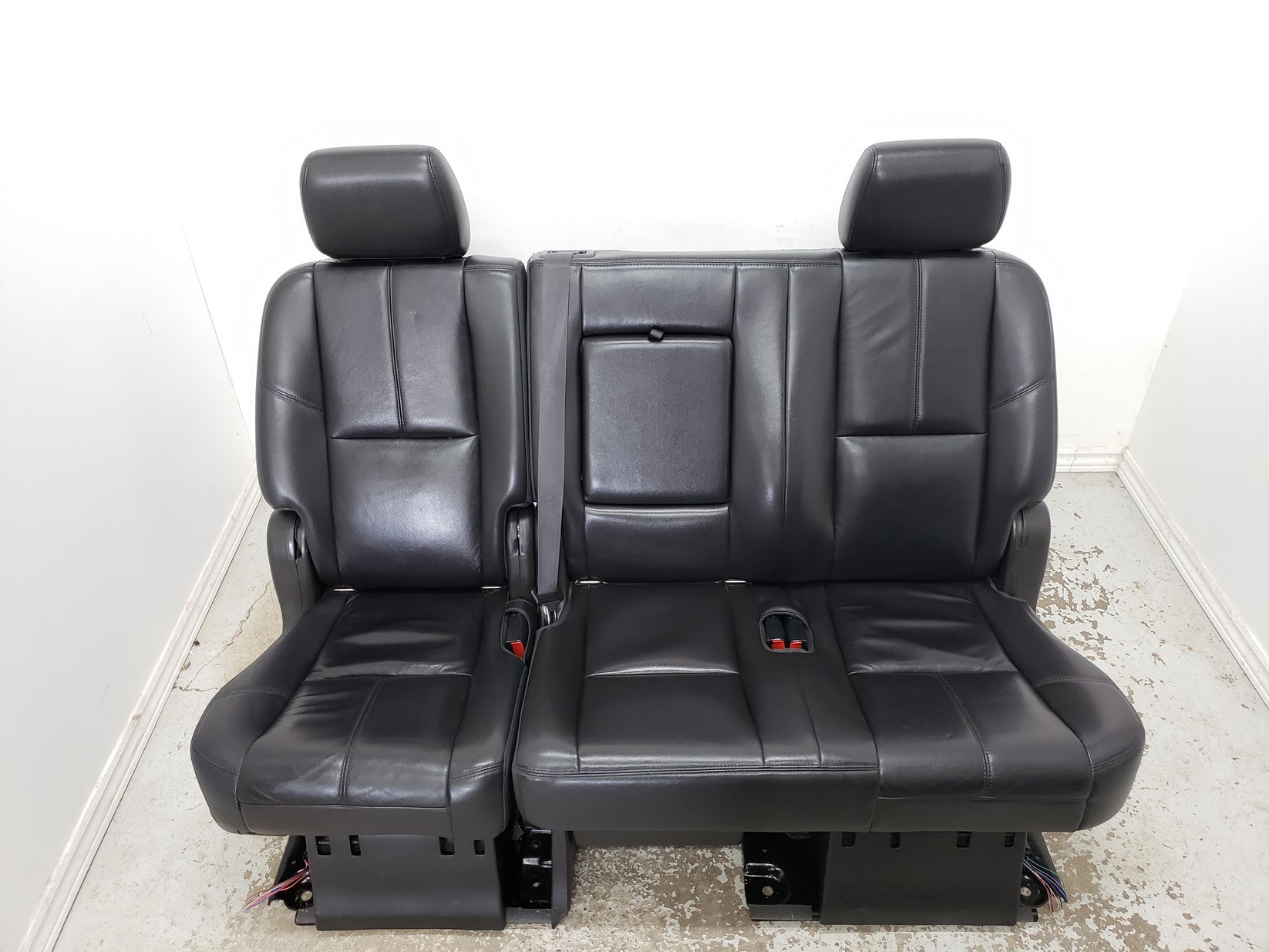 Suburban 2007-14 Yukon Tahoe XL 2nd second Row Bench Truck Seat Escala ...