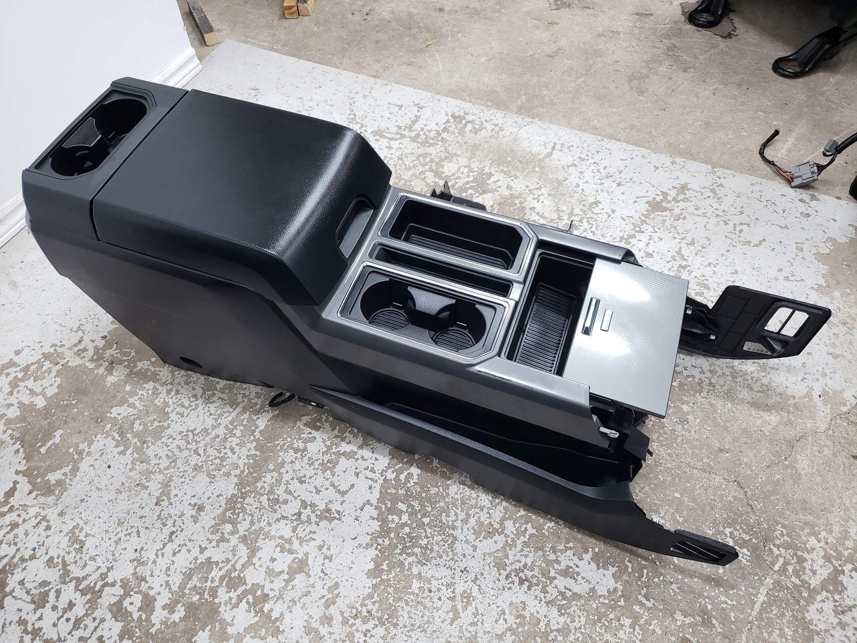 Ford F150 Truck 2015 Center Console F250 F350 SuperDuty – Truck Seat ...