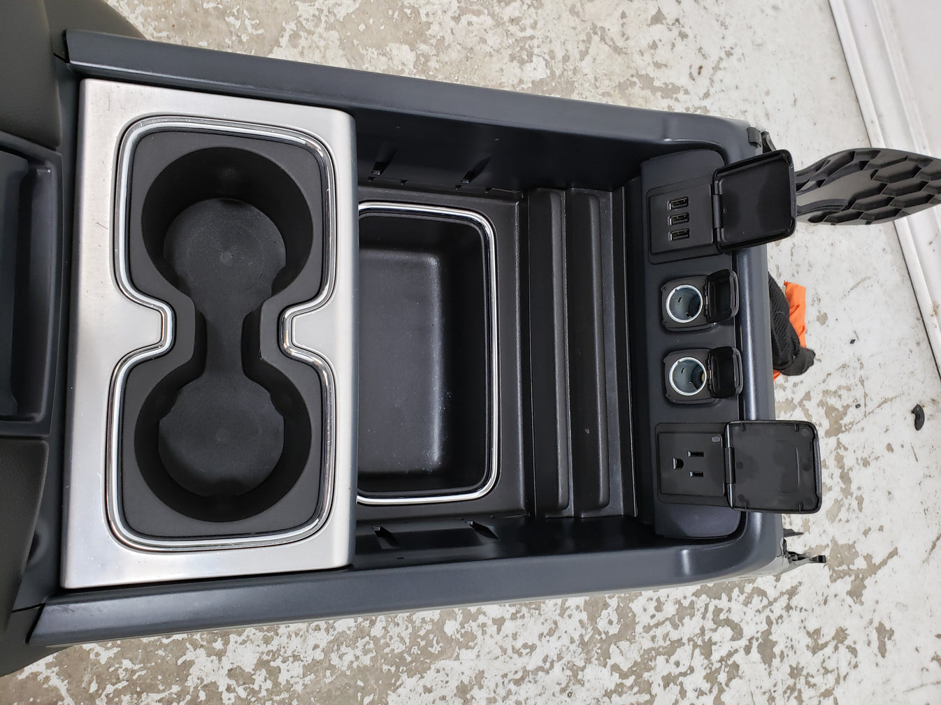 Chev Truck Silverado 2015 Black hard Pastic Center Console Sierra ...