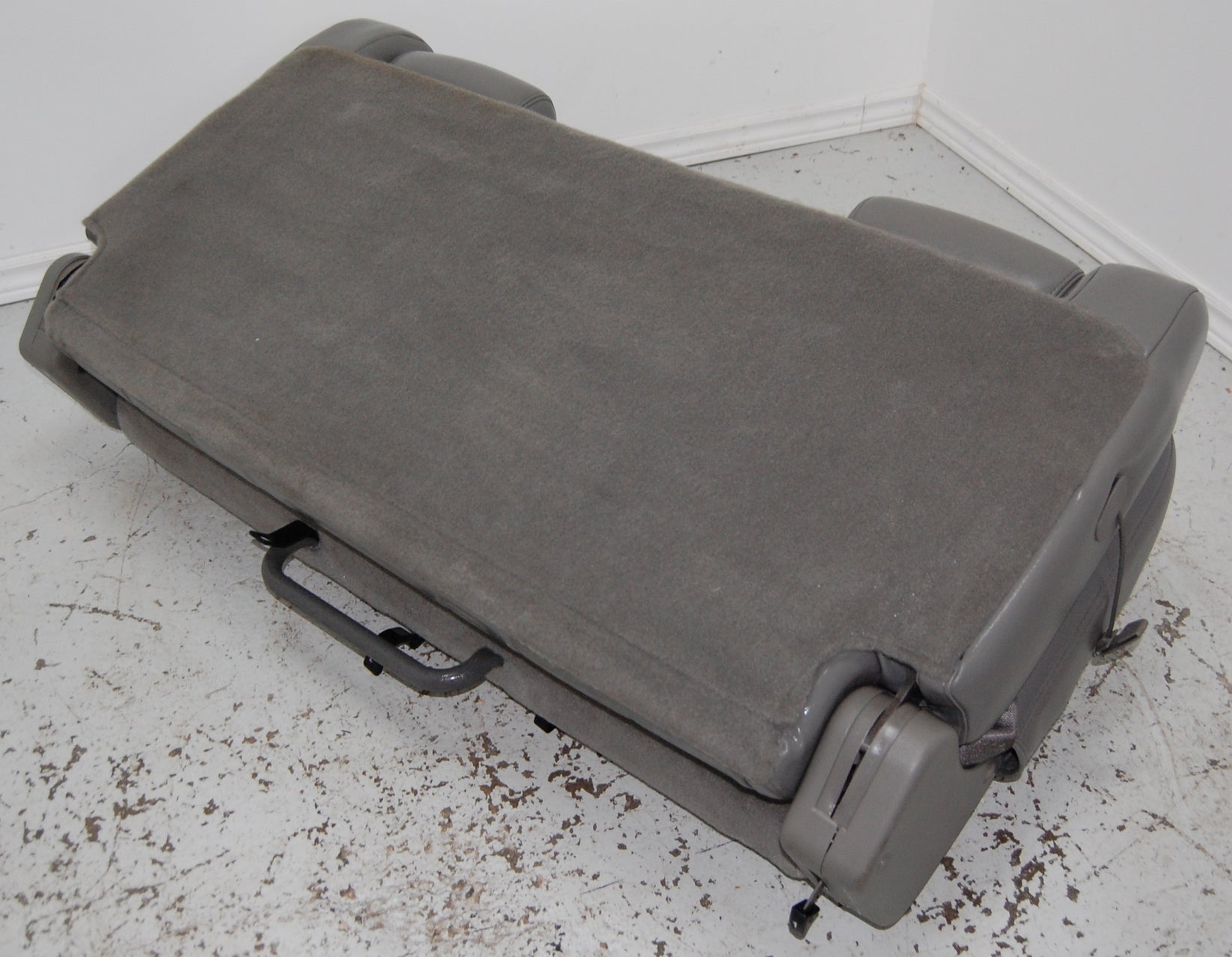 Chev Truck Yukon Denali Third Row Seat Tahoe XL 3rd Bench – Truck Seat ...